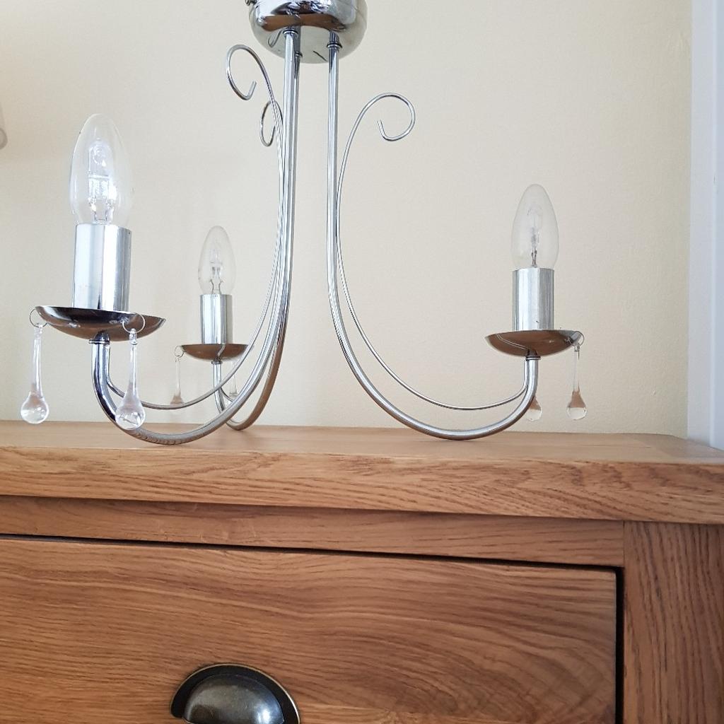 Ceiling light fitting chrome in St Helens für 5,00 £ zum Verkauf ...