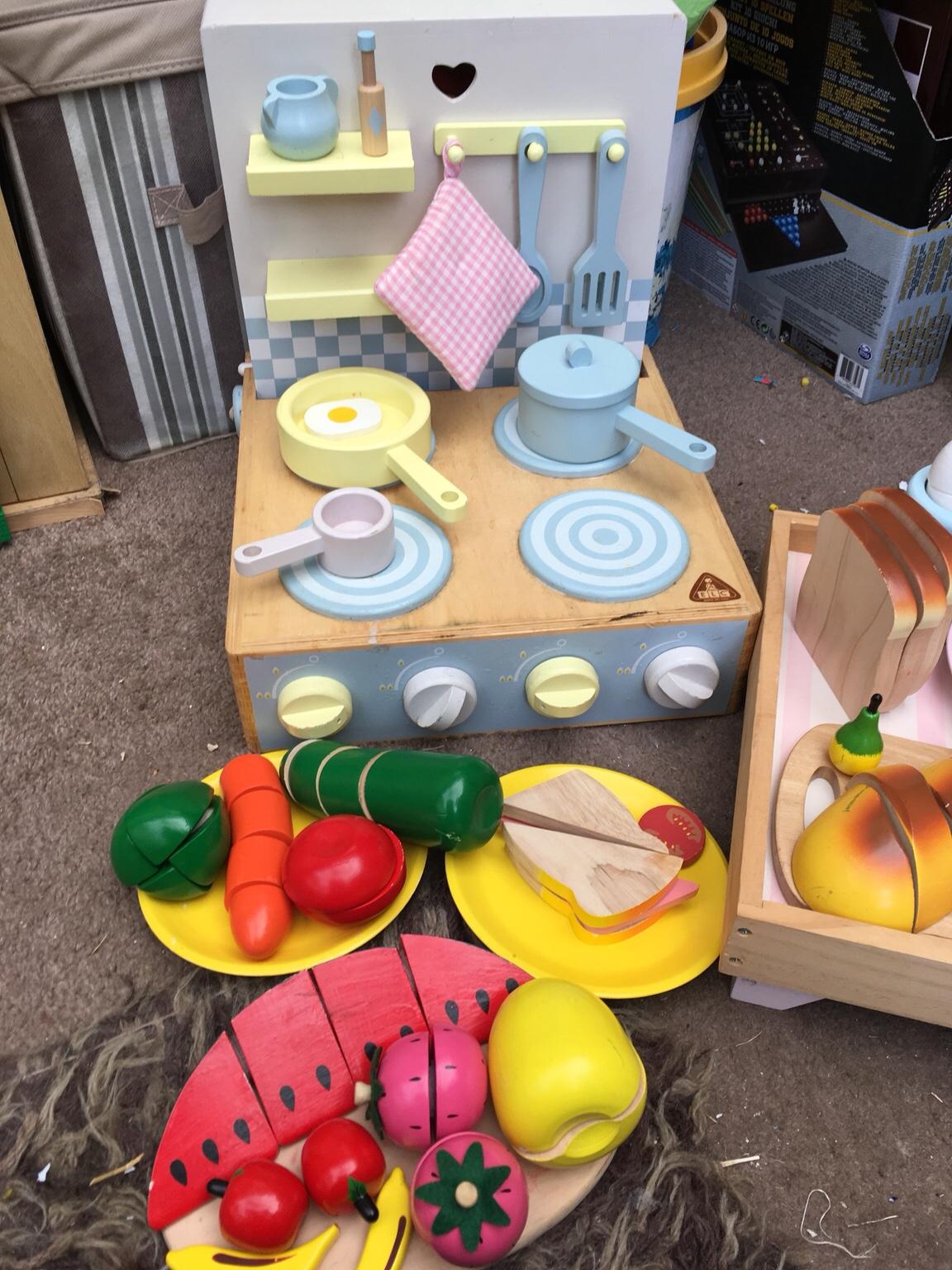 ELC play kitchen in NE12 Tyneside für 25,00 £ zum Verkauf | Shpock DE