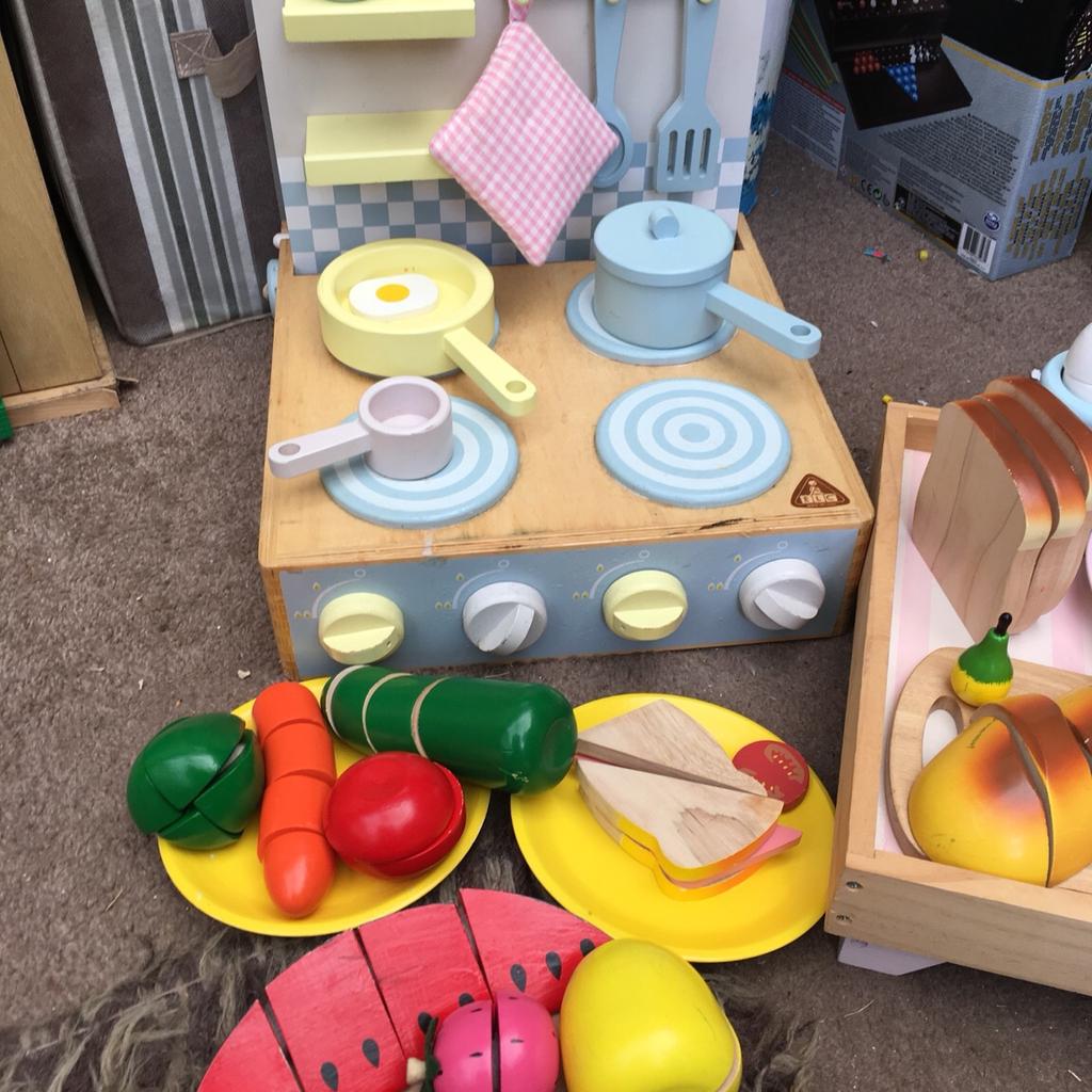 ELC play kitchen in NE12 Tyneside für 25,00 £ zum Verkauf | Shpock DE