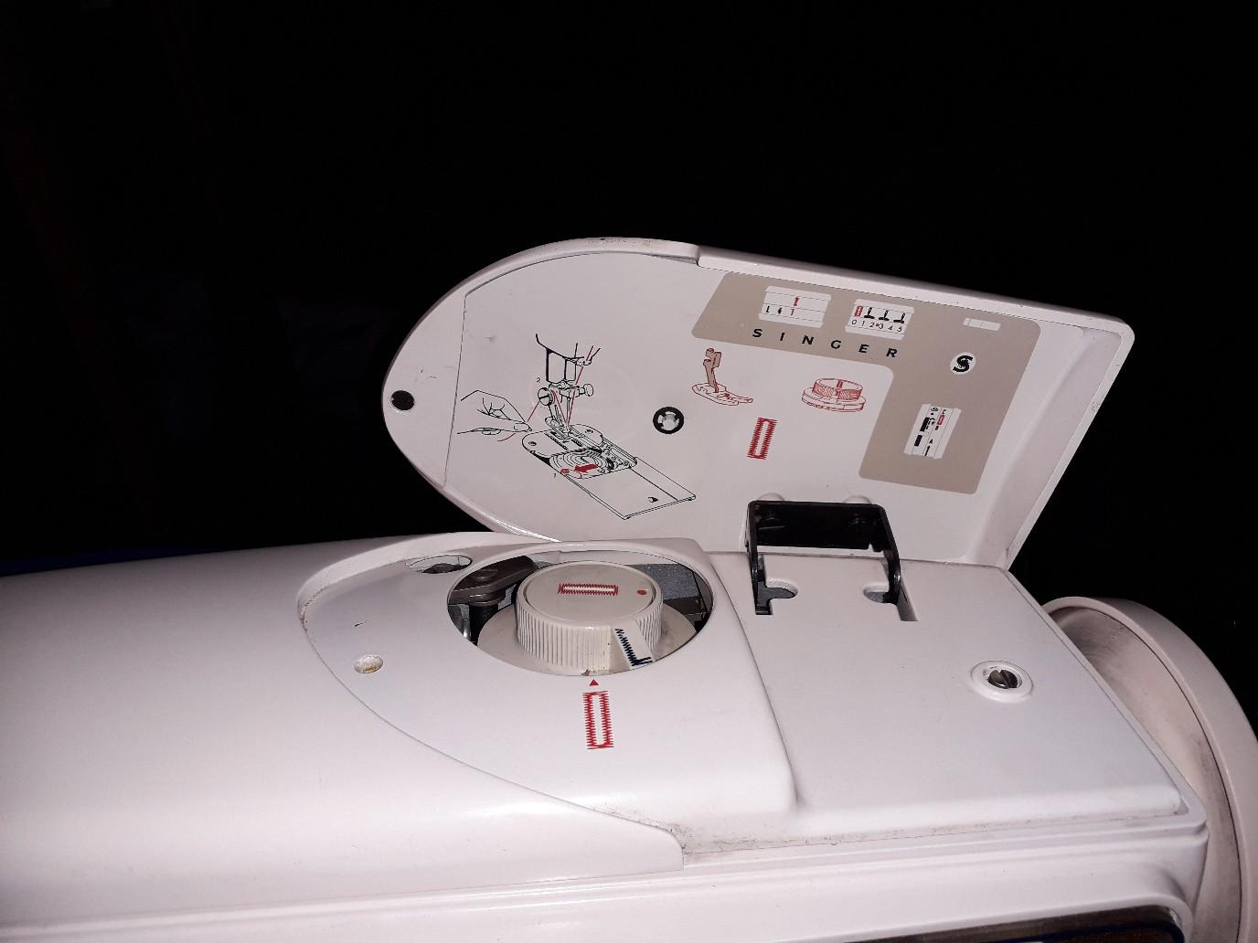 SINGER 720 Sewing Machine in E3 Hamlets für 20,00 £ zum Verkauf | Shpock DE