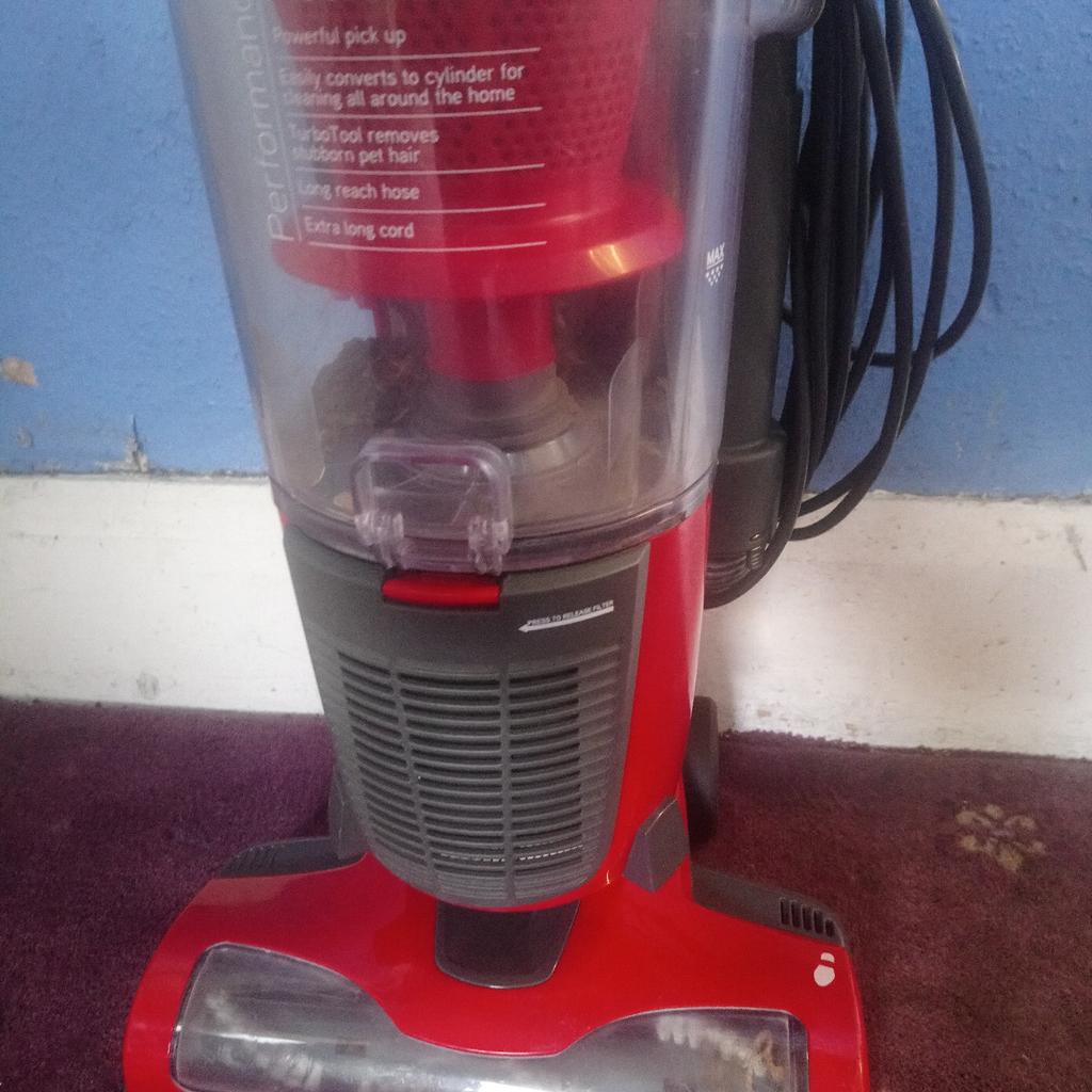Vax 2 in 1 convertible upright cleaner in Amber Valley für 30,00 £ zum ...