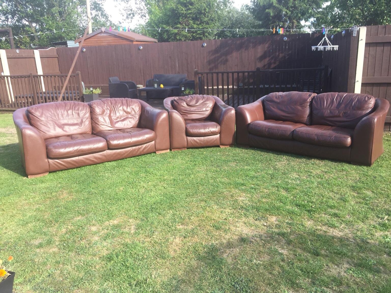 3 piece suit sofa set in Liverpool in L12 Liverpool für 125,00 £ zum ...