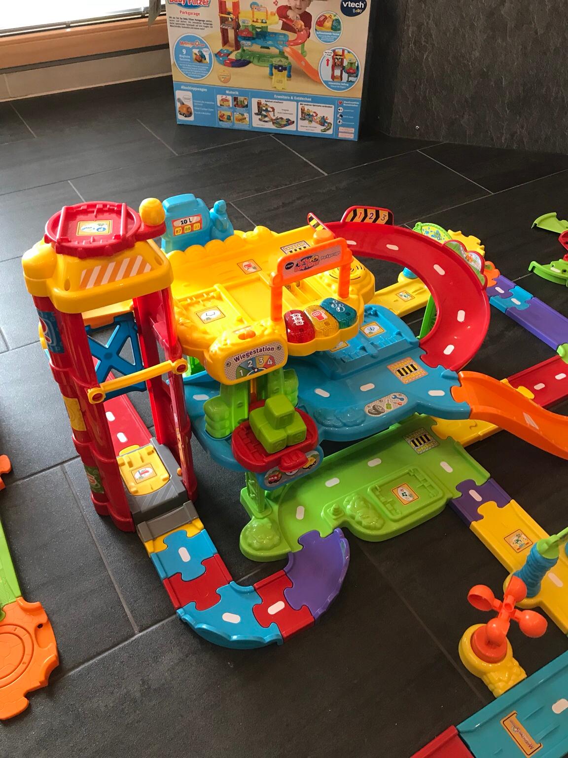 MEGA TUT TUT BABY FLITZER SET in 6632 Ehrwald für 140,00 € zum Verkauf ...