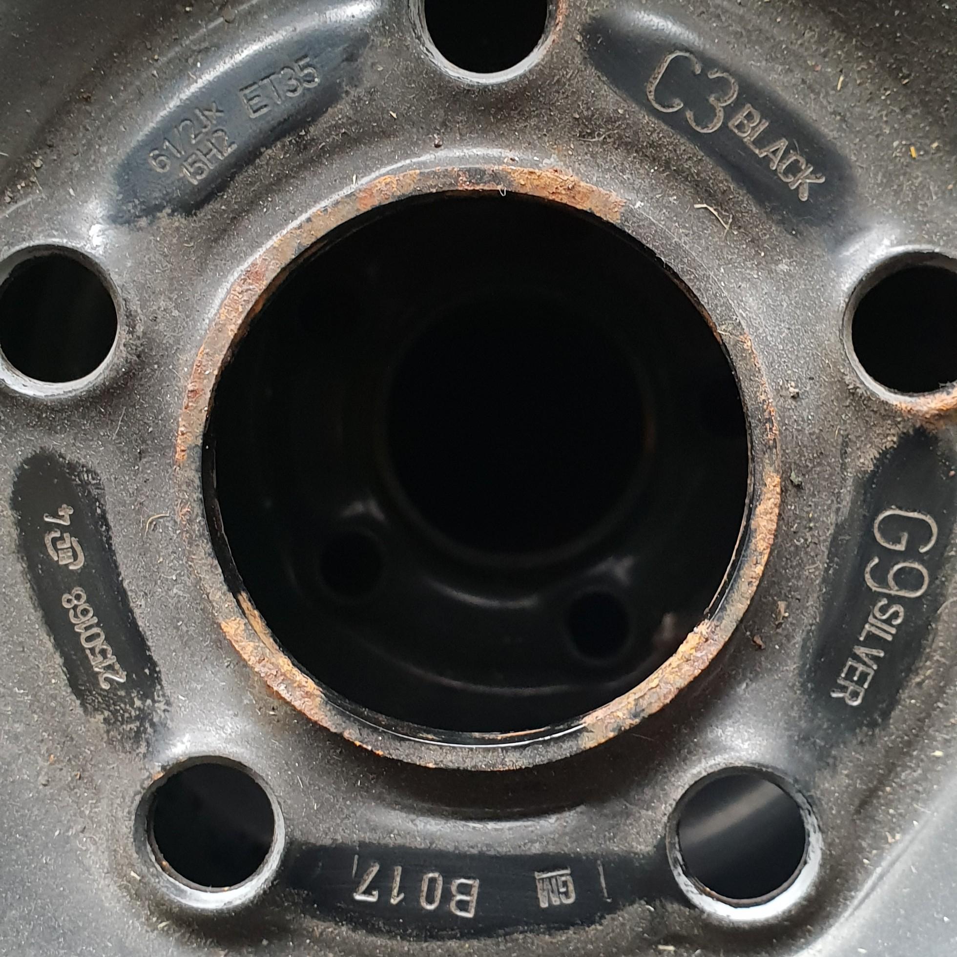 Set of four 15" Steel Wheels + Winter Tyres* in LU1 Luton für 120,00 ...