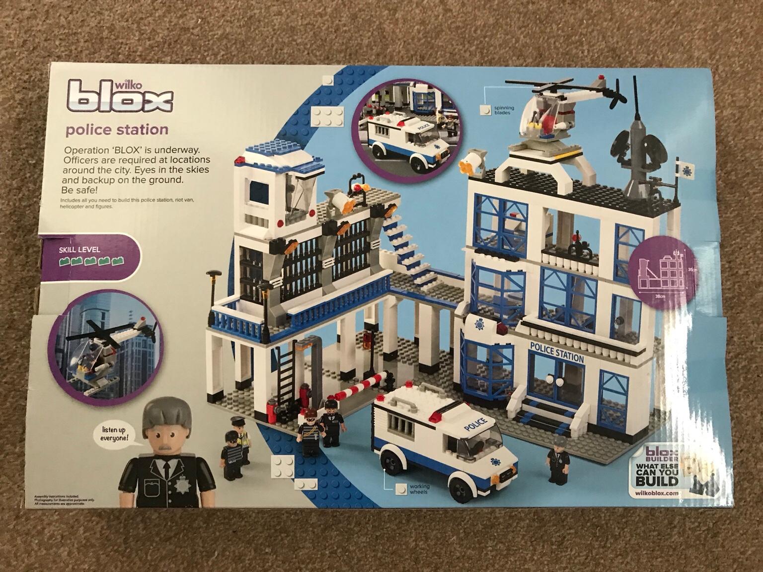 Wilko Blox Police Station (Lego) in B29 Birmingham für 10,00 £ zum ...