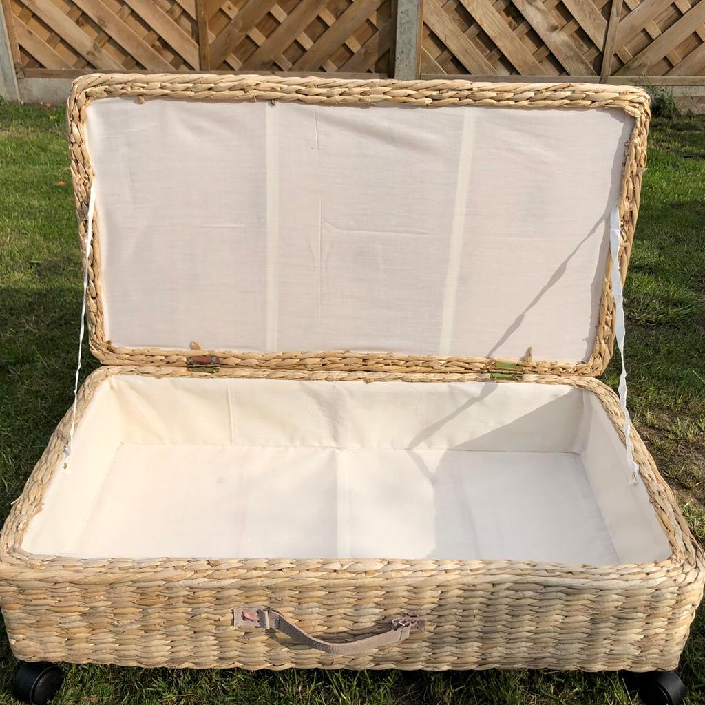 Brand new Wicker Under Bed Storage Box in B60 Bromsgrove für £ 20,00 ...