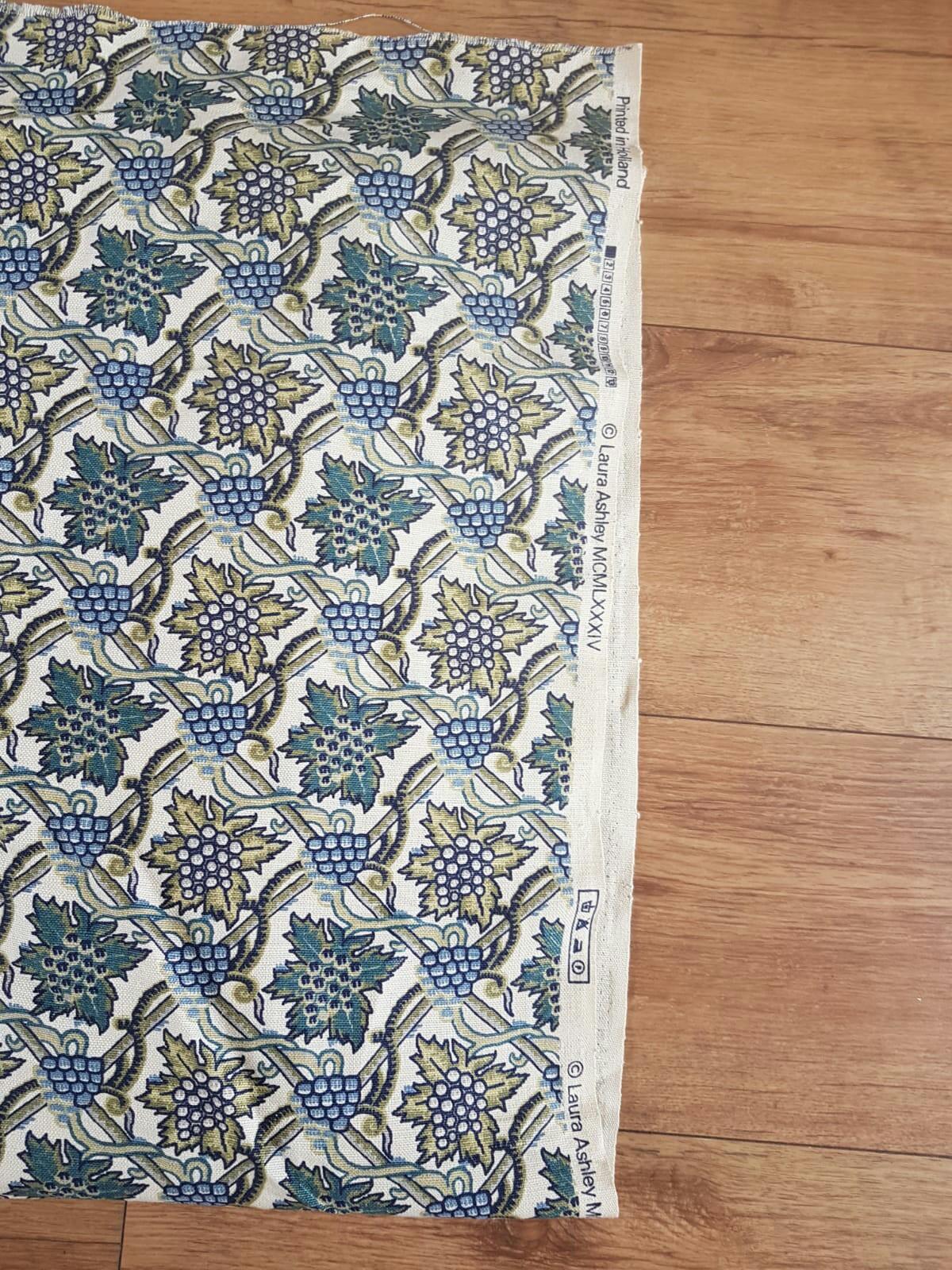 Laura Ashley 12.5 Meters of material in LS27 Leeds für 50,00 £ zum ...