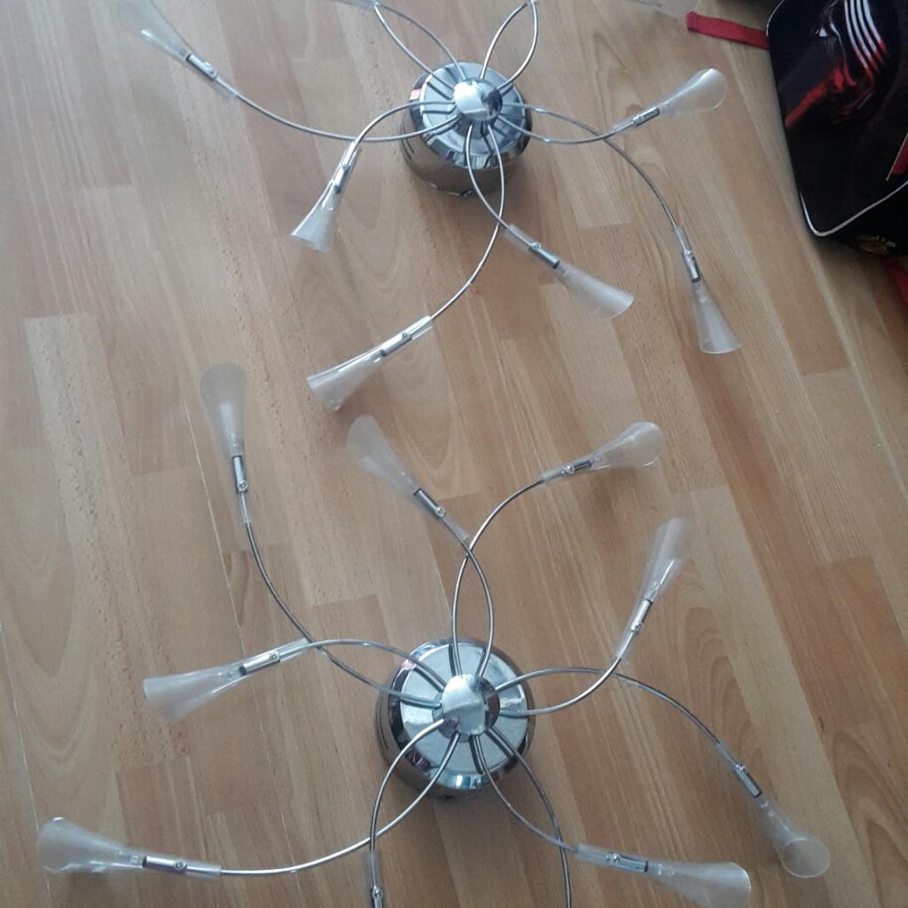 Two ceiling lights in DA15 Bexley für £ 10,00 zum Verkauf | Shpock AT