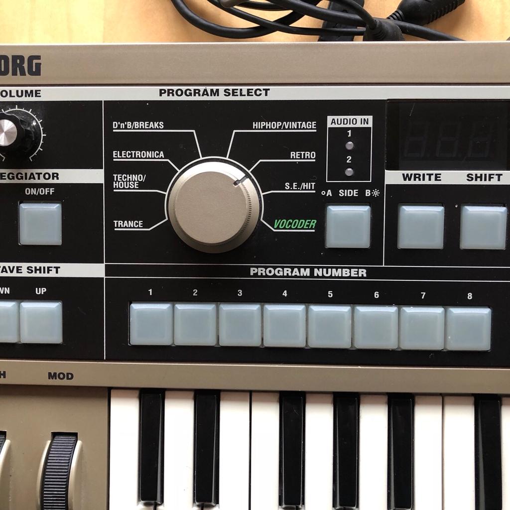 Micro Korg in 5400 Hallein für € 200,00 zum Verkauf | Shpock AT