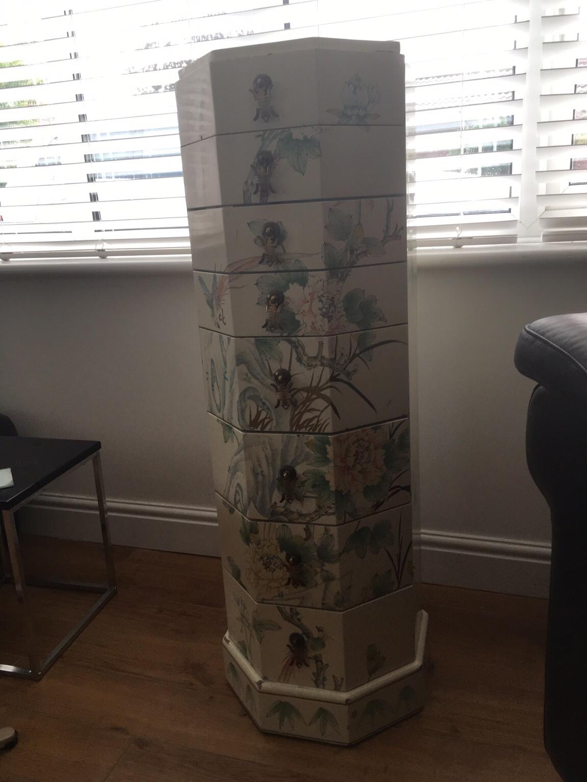 Chinese tall Draw unit in WA8 Upton für 100,00 £ zum Verkauf | Shpock DE