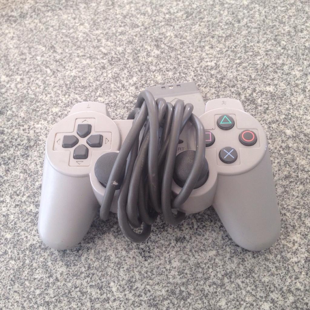 Ps1 Controller in 6837 Weiler für 5,00 € zum Verkauf | Shpock DE