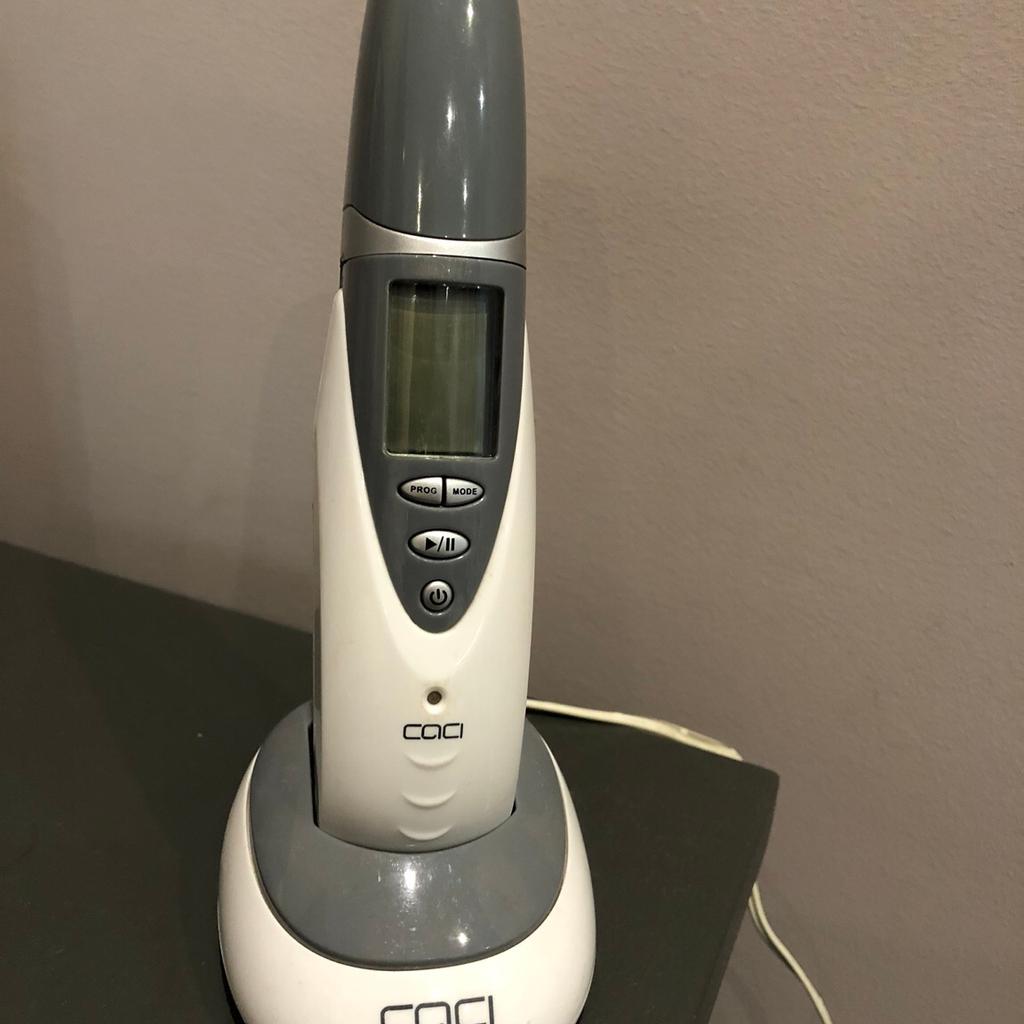CACI Microlift Personal Facial Toning System in SE18 London für 50,00 ...