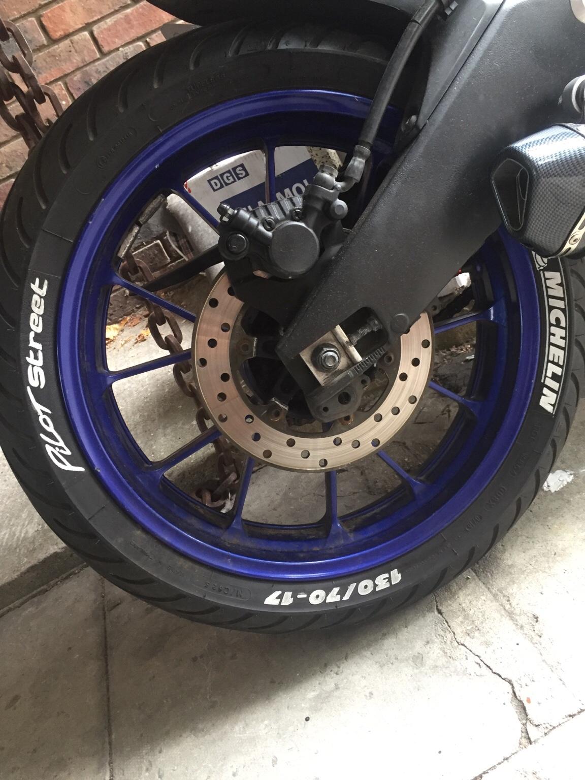 yamaha mt 125 r125 wheels swap in N7 Islington für gratis zum Verkauf ...