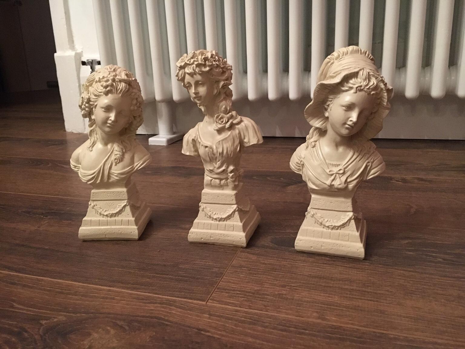 Ornate statue set in DE75 Valley für £ 25,00 zum Verkauf | Shpock AT