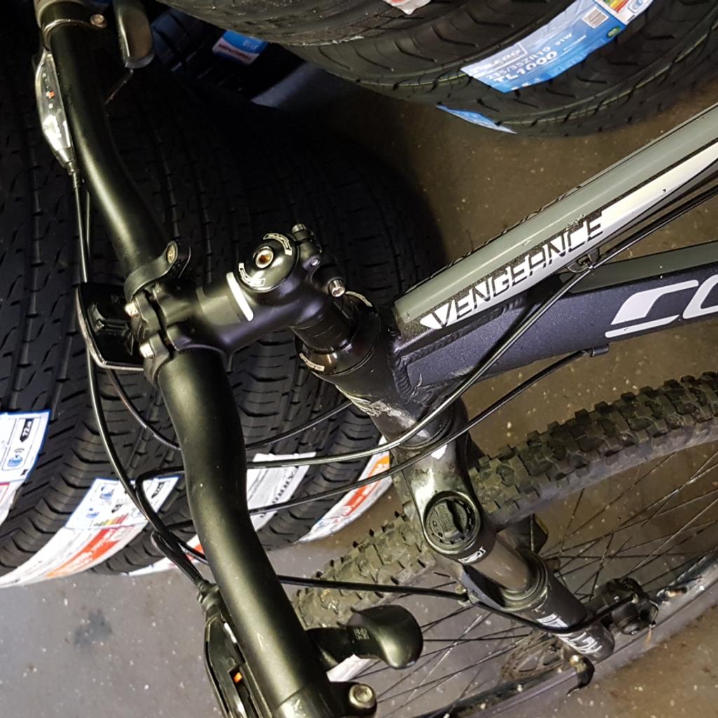 correra bike in WV3 Wolverhampton für 130,00 € zum Verkauf | Shpock DE
