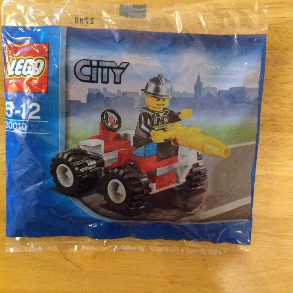Lego city 30010 Fire chief in MK6 Keynes für £ 1,50 zum Verkauf | Shpock AT