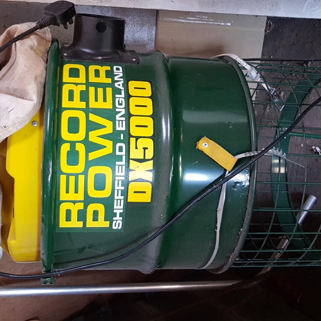 dx5000 dust extractor in Forest Heath für 120,00 £ zum Verkauf | Shpock DE
