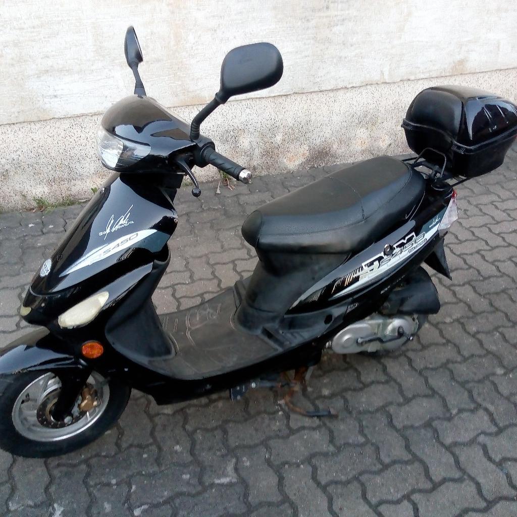 Schne Gebrauchte Roller Mofa Bild