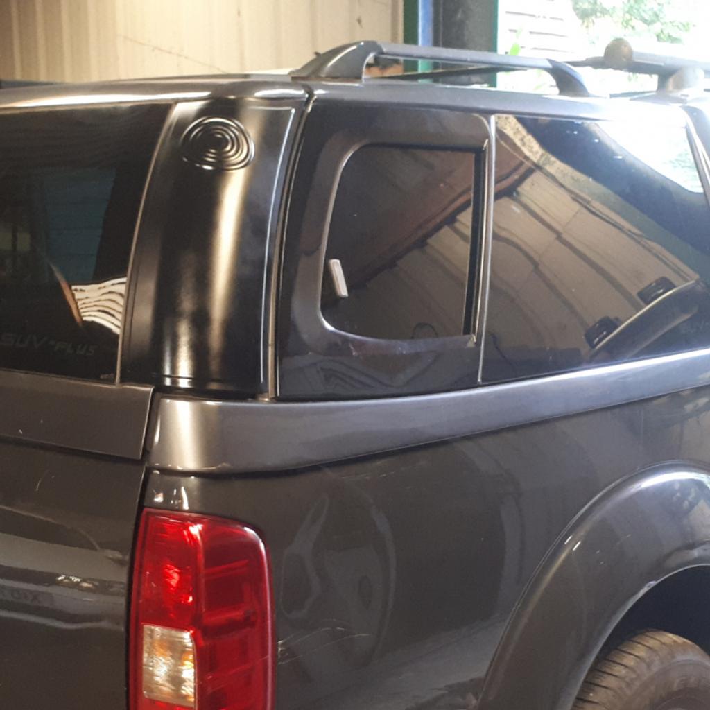 nissan navara d40 grey canopy / snug top in CM14 Brentwood for £200.00 ...
