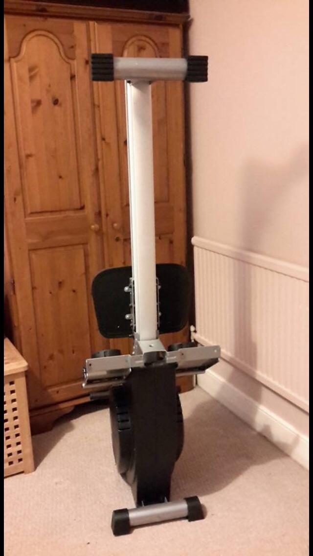 York rowing machine for sale in Shoeburyness für 60,00 £ zum Verkauf ...