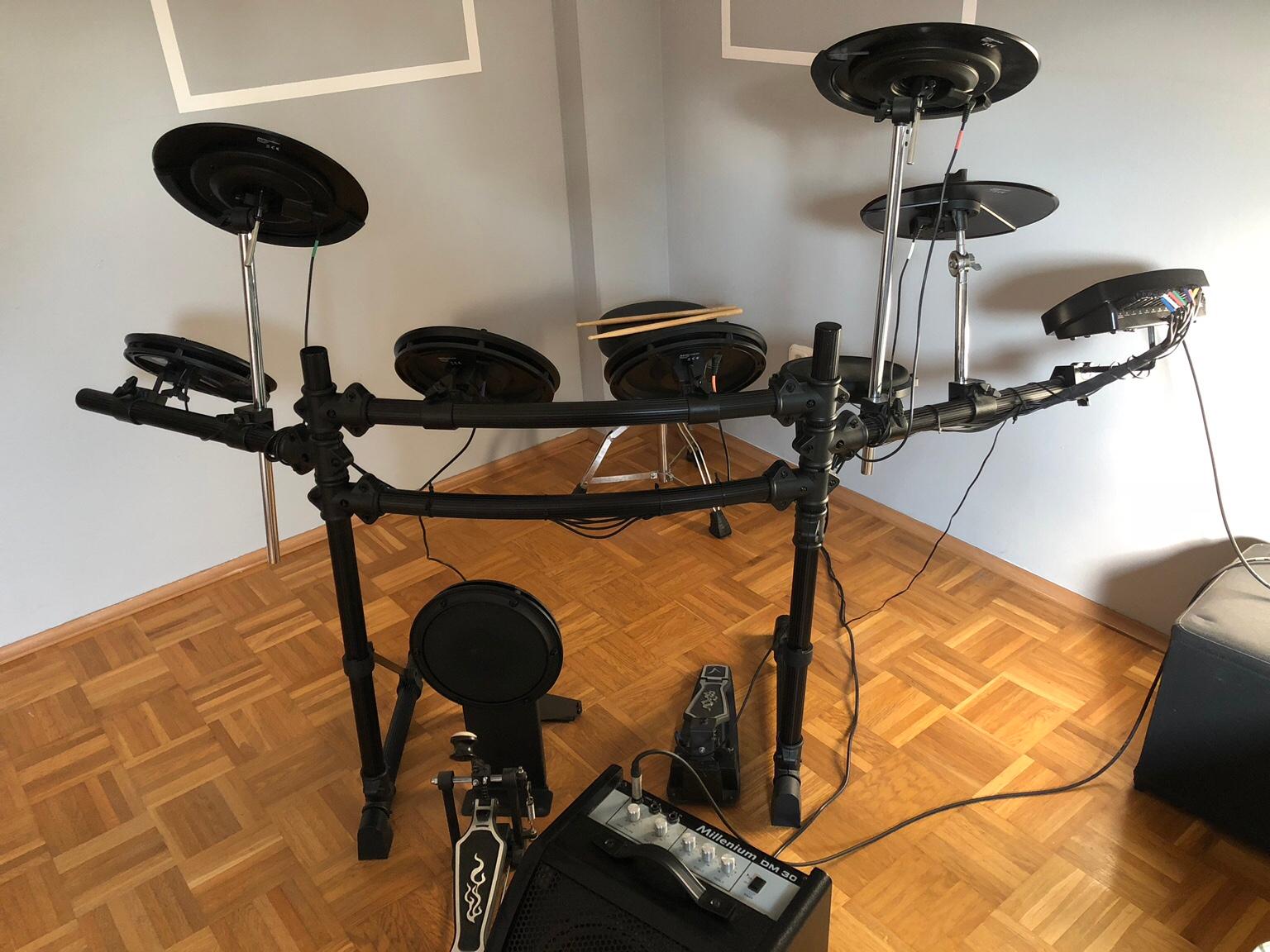 Millenium MPS-400 E-Drum Set ( "Schlagzeug") in 96199 Zapfendorf für ...
