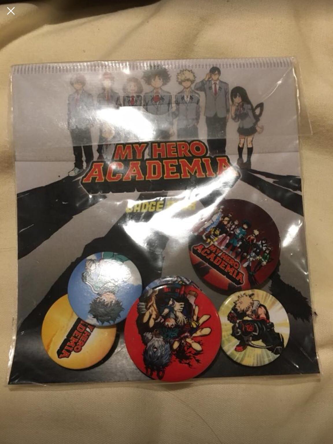 My hero academia badges in ME4 Chatham für 2,00 £ zum Verkauf | Shpock DE
