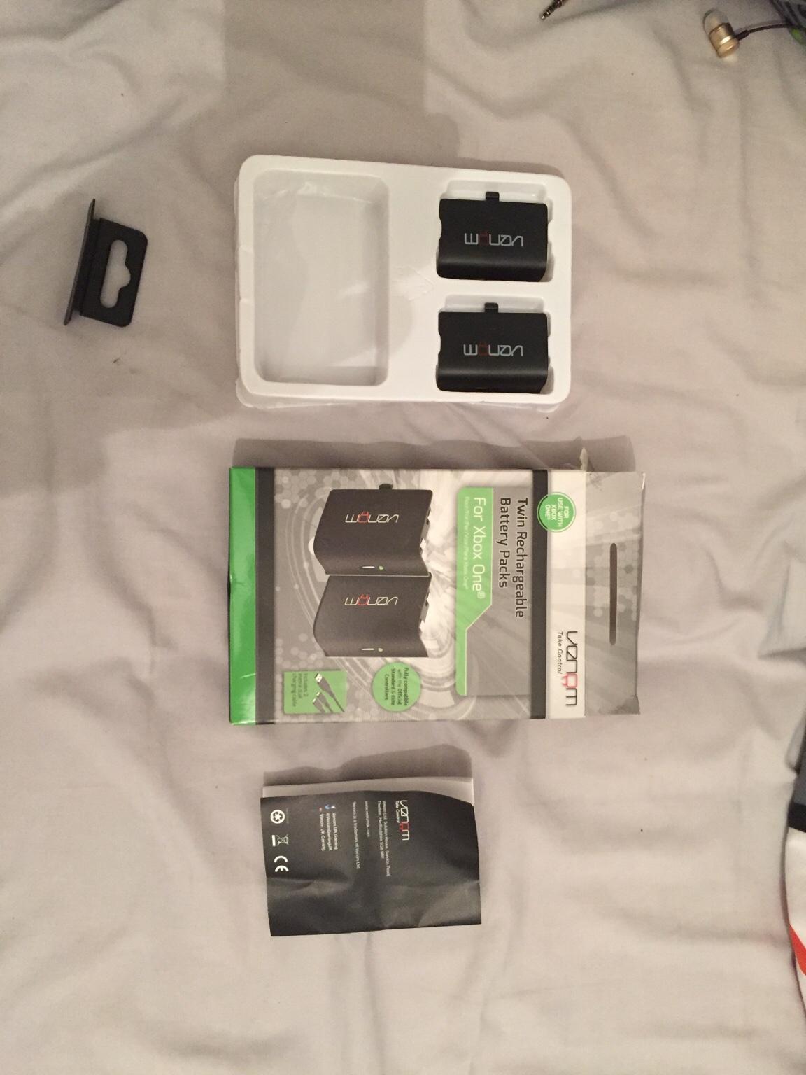 Xbox 1 venom rechargeable battery pack in B65 Sandwell für 5,00 £ zum ...