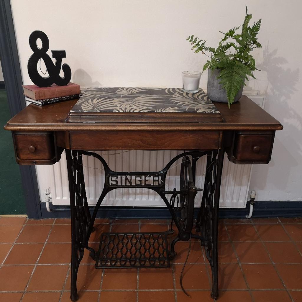 Vintage Antique Singer Sewing Machine Table in WF8 Wakefield for £80.00 ...