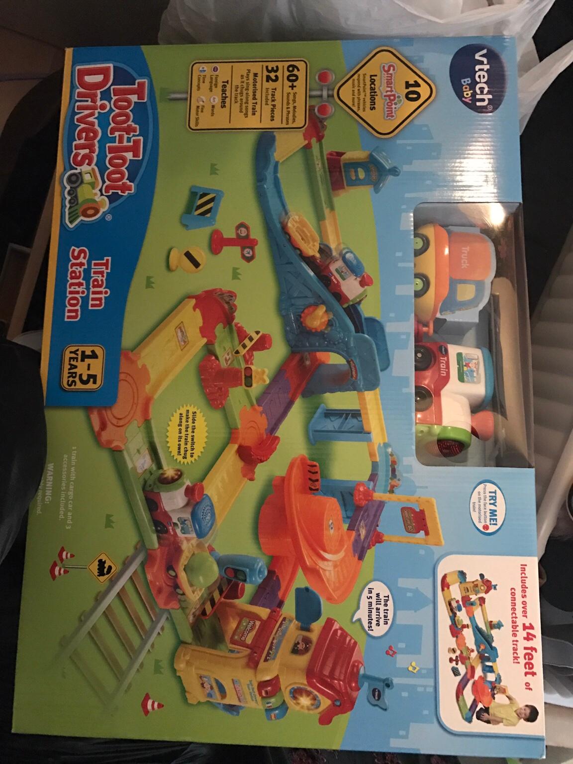 Toot toot bundle all brand new in boxes in B44 Birmingham für 100,00 ...