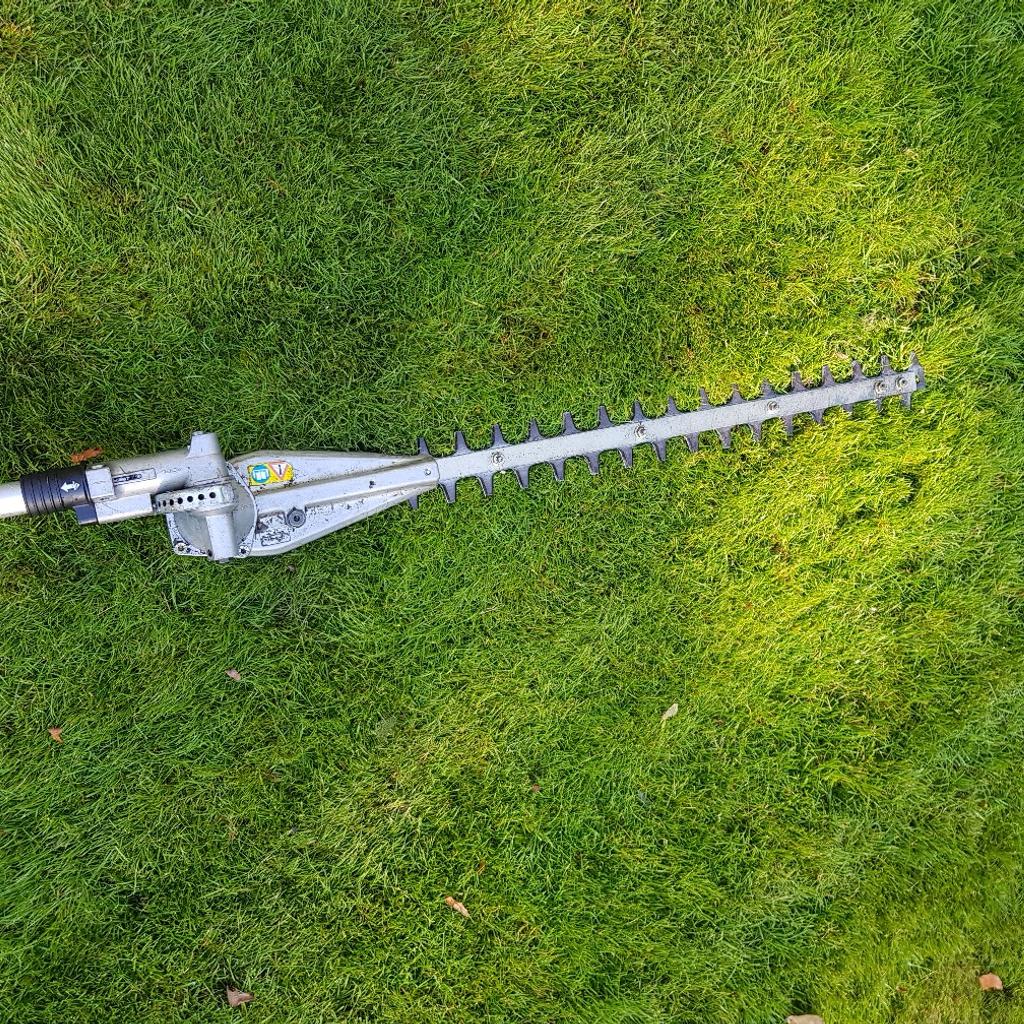 Stihl HL75 Long Reach Hedge Cutter in M6 Salford für 230,00 £ zum ...