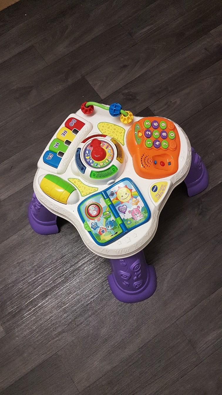 Vtech play & learn activity table in Manchester für 5,00 £ zum Verkauf ...
