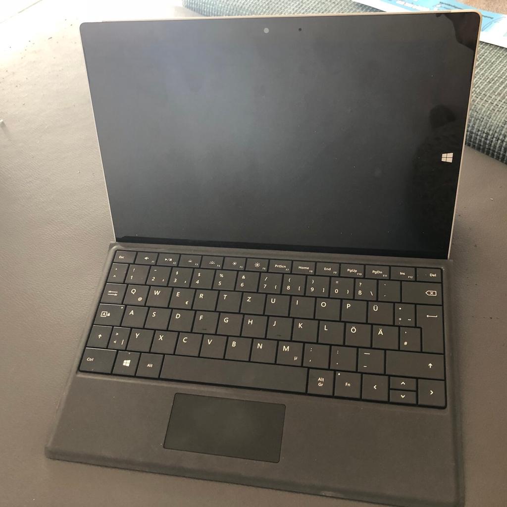 Microsoft Surface in 9300 Sankt Veit an der Glan für € 300,00 zum Verkauf | Shpock AT