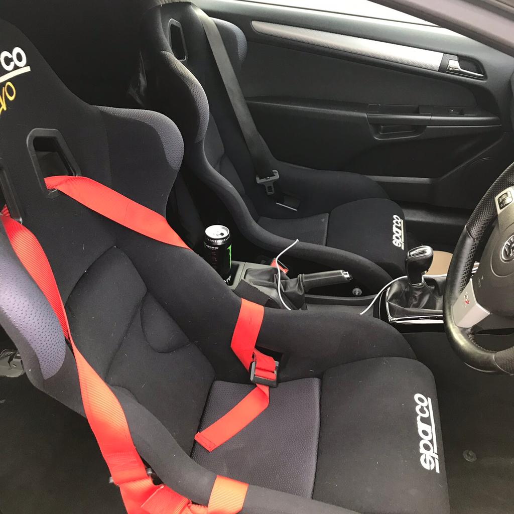 Sparco evo Bucket Seats (universal rails) in DY8 Dudley für £ 400,00 ...