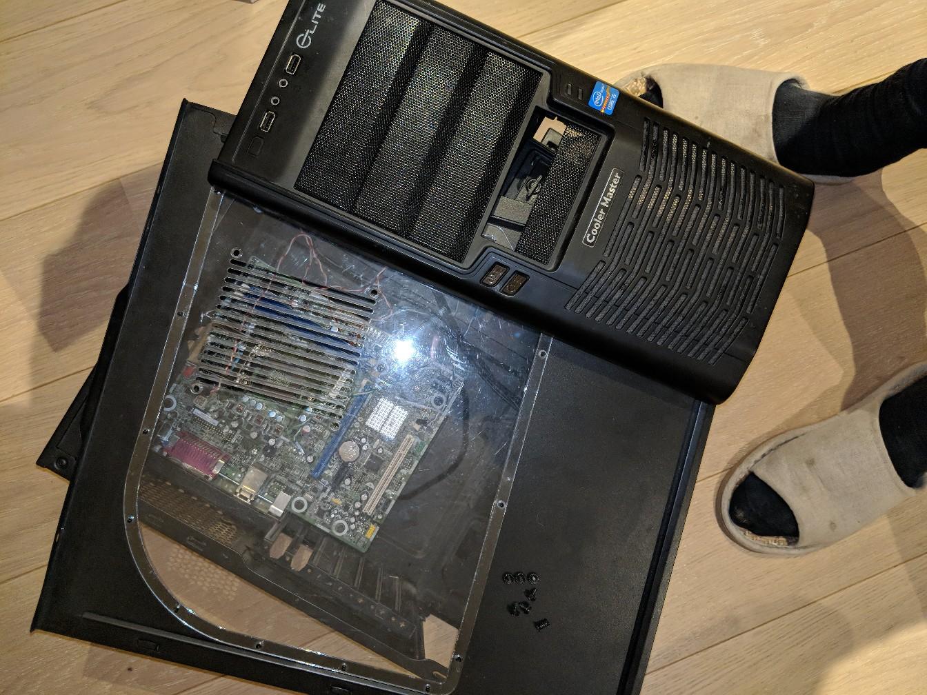 pc case with mother board intel in E14 Hamlets für 10,00 £ zum Verkauf ...