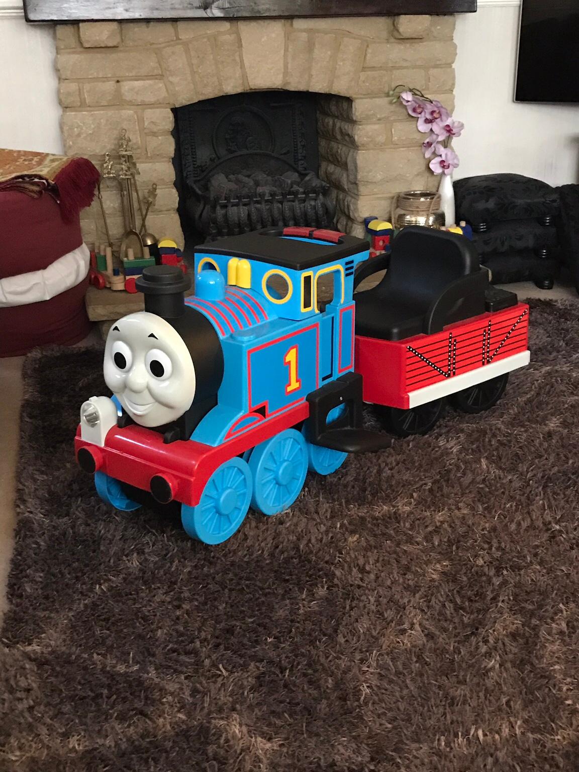 Battery operated Thomas the tank engine in TW15 Spelthorne für 40,00 ...