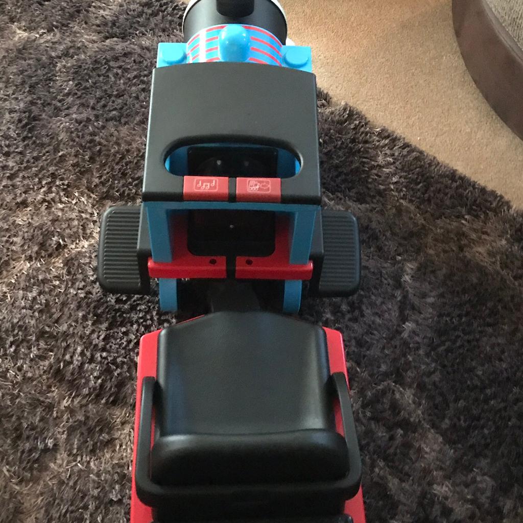 Battery operated Thomas the tank engine in TW15 Spelthorne für 40,00 ...
