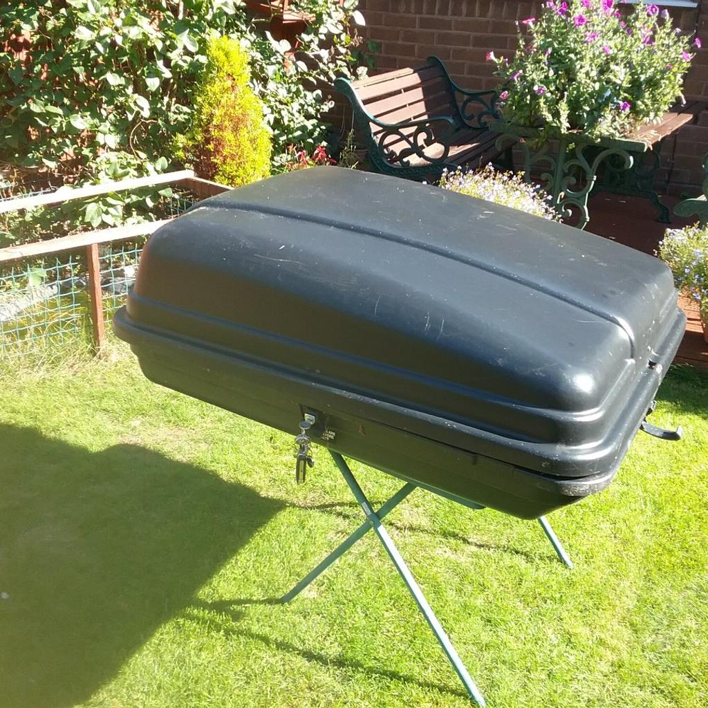 car roof pod in Cannock Chase für £ 37,00 zum Verkauf | Shpock AT