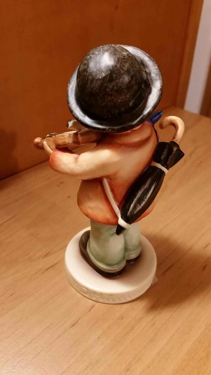 Entzückende Deko / Original Hummel Figur in 9911 Assling für 35,00 ...