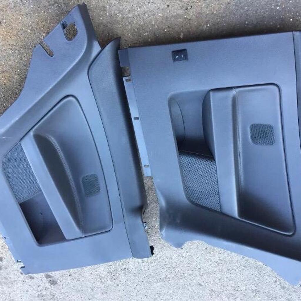 Leather mk5 GTI golf seats and door cards in London für 200,00 £ zum ...
