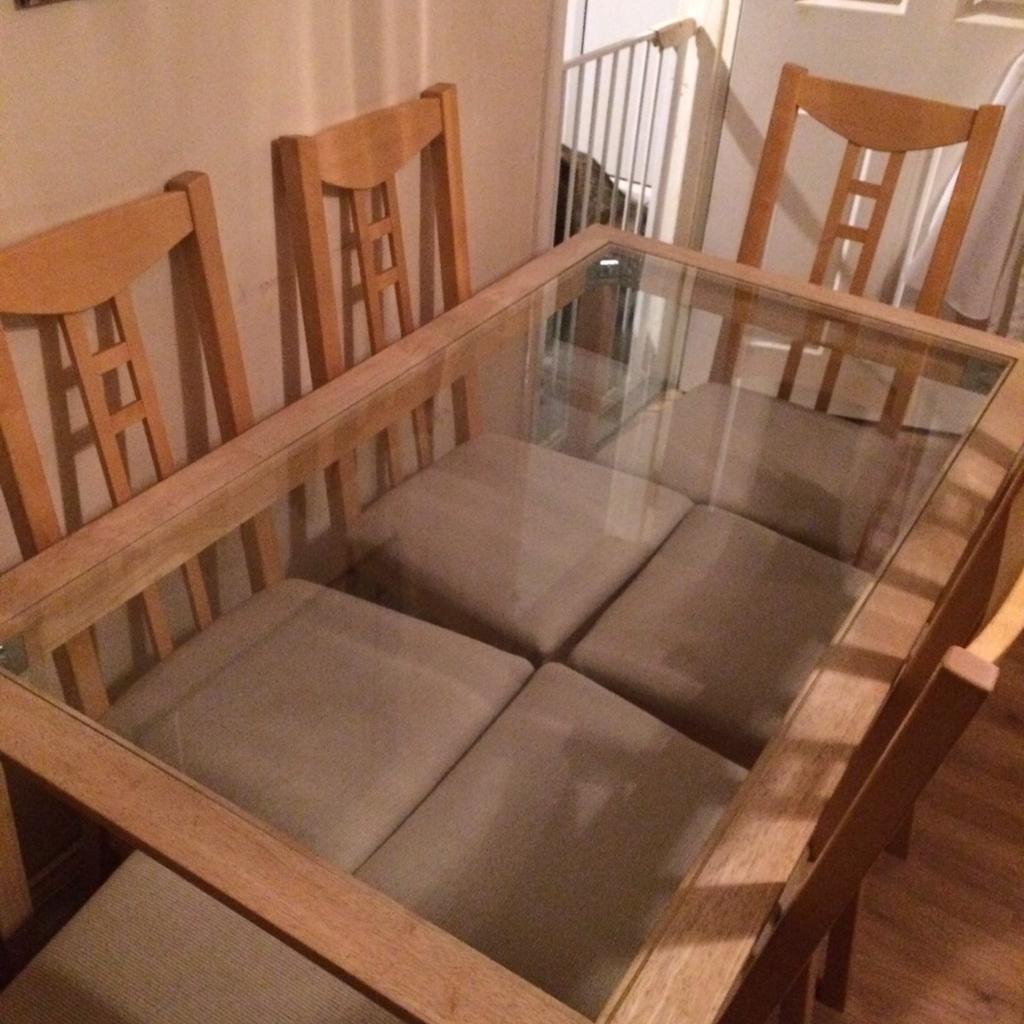 Ikea dining table and six chairs in NG15 Ashfield für 120,00 £ zum ...