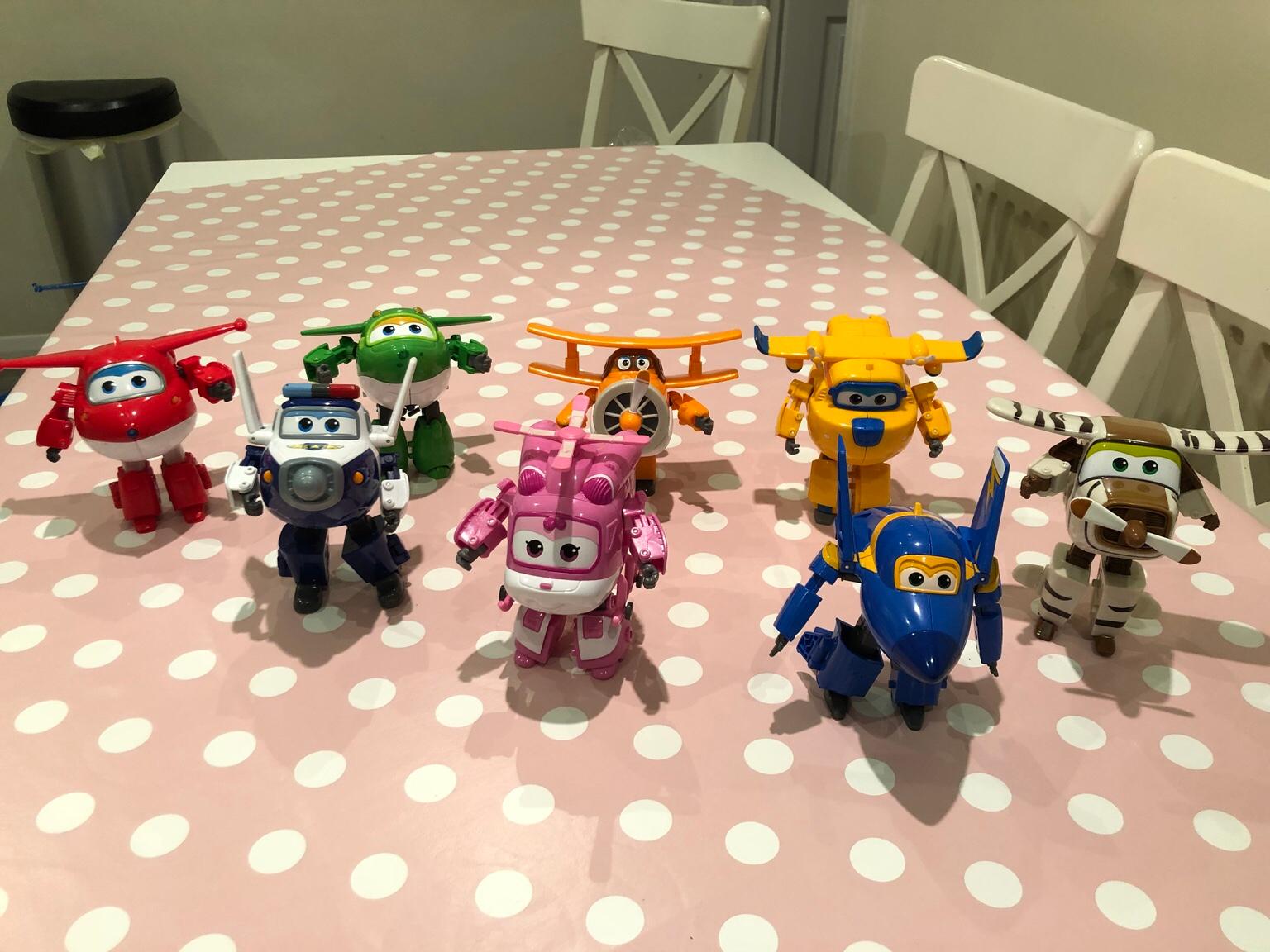 Super Wings Transforming Characters Full Set! in Binfield für 20,00 ...