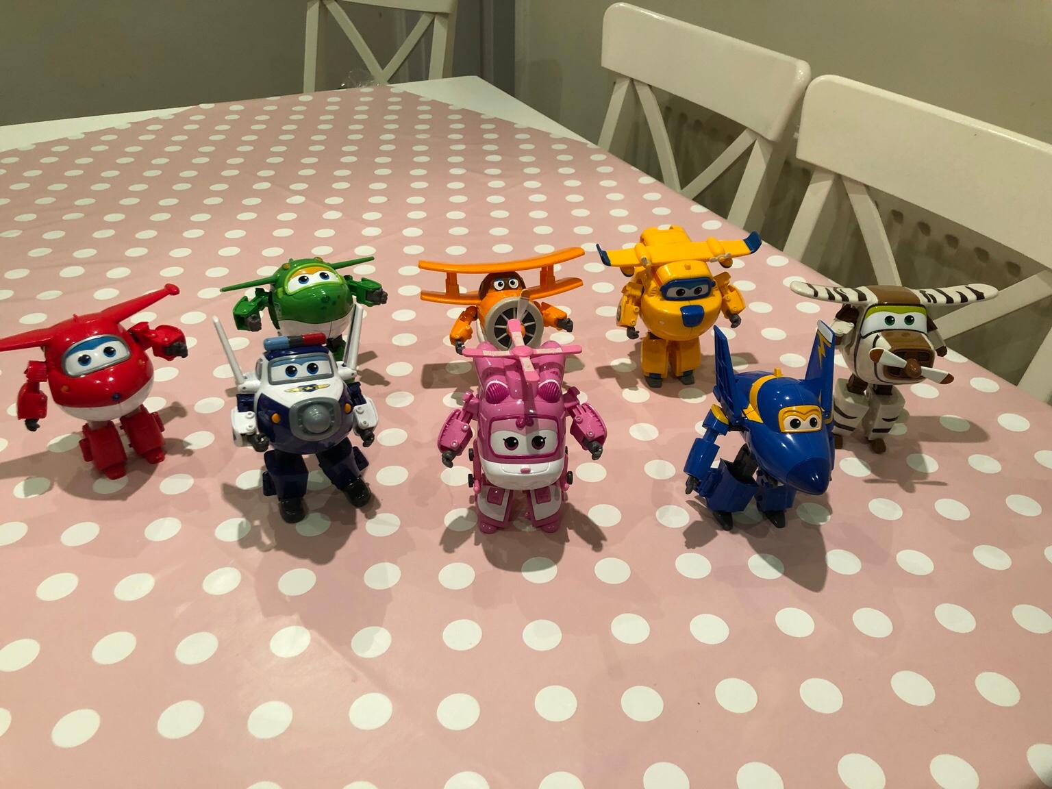 Super Wings Transforming Characters Full Set! in Binfield für 20,00 ...