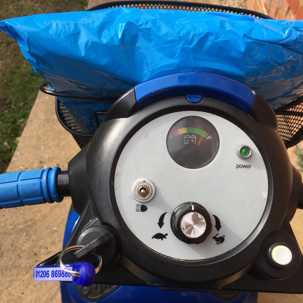 Mercury Neo 4 Mobility Scooter in Warfield for £300.00 for sale | Shpock