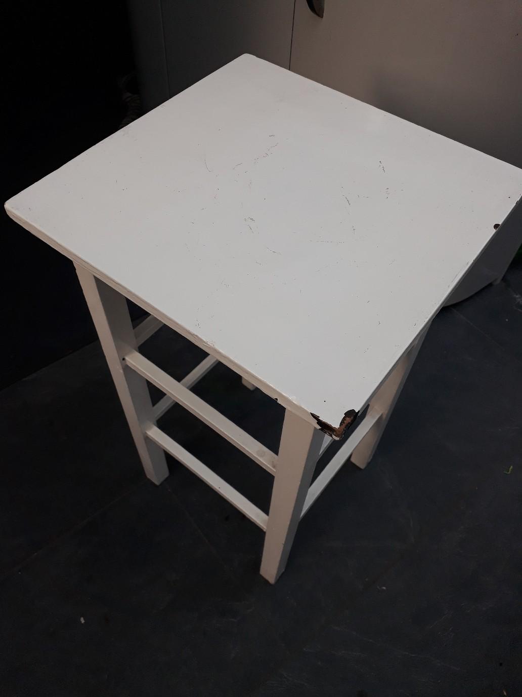 project table in SR4 Sunderland für £ 1,50 zum Verkauf | Shpock AT
