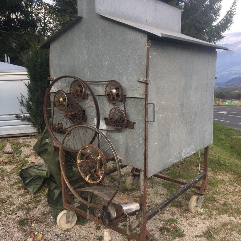 Origineller Holzkohlengrill Nirosta in 9805 for €250.00 for sale | Shpock