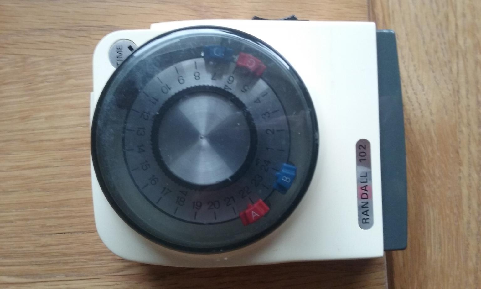 RANDALL 102 Central Heating /Water Programmer in St Helens für 6,00 ...