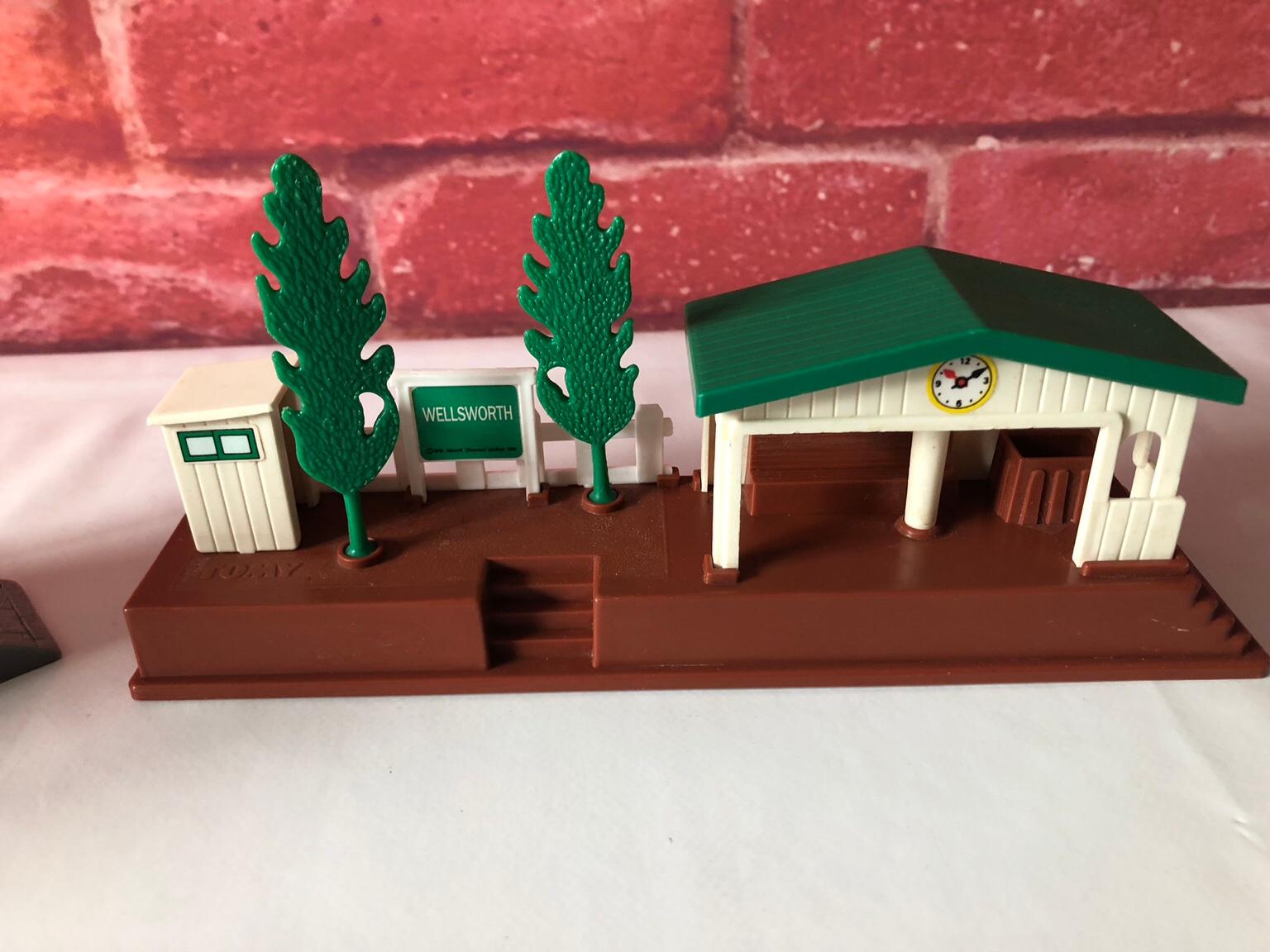 Thomas the tank engine trackmaster stations in CT19 Shepway für 1,00 ...