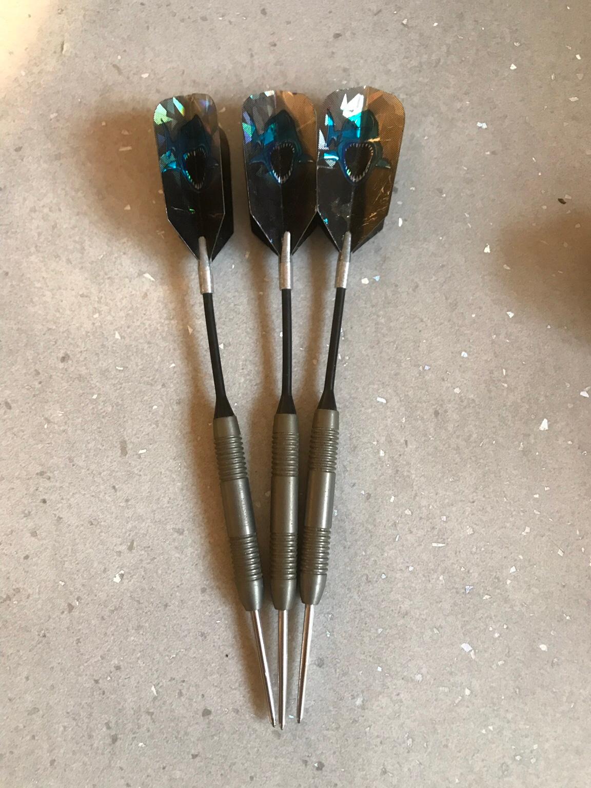 Tungsten darts set in RH15 Hill für 4,00 £ zum Verkauf | Shpock DE