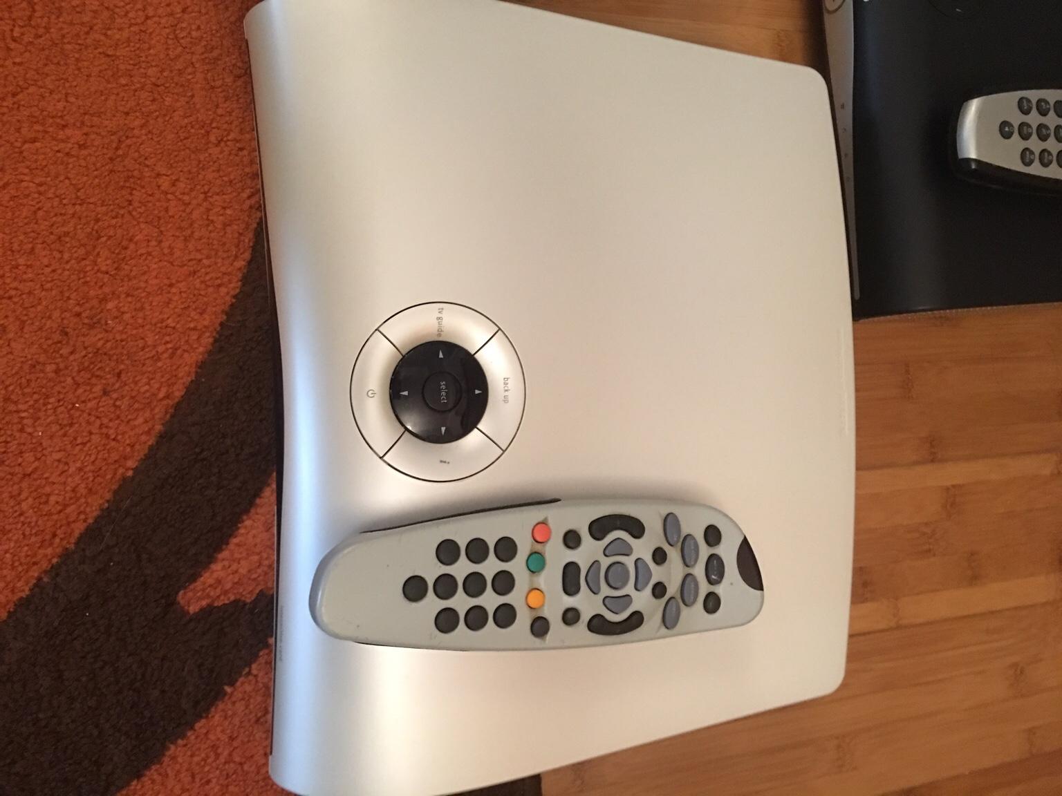 3 sky boxes for sale in DL16 Spennymoor für 8,00 £ zum Verkauf | Shpock DE