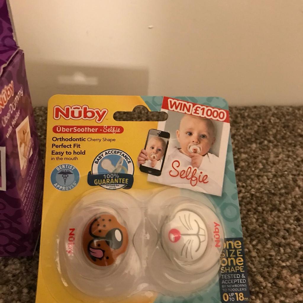 New Nuby Baby Dummys birth to 18 months in WF12 Kirklees für 5,00 £ zum ...